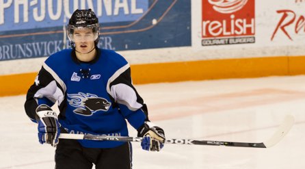 GELINAS BAGS OT WINNER TO SINK FORMER MATES - LHJMQ