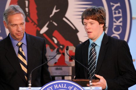 Mickey Renaud Captain's Trophy: Ryan Ellis - Ontario Hockey League