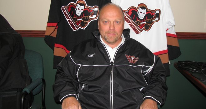 HITMEN NAME DAN BONAR HEAD SCOUT - Western Hockey League